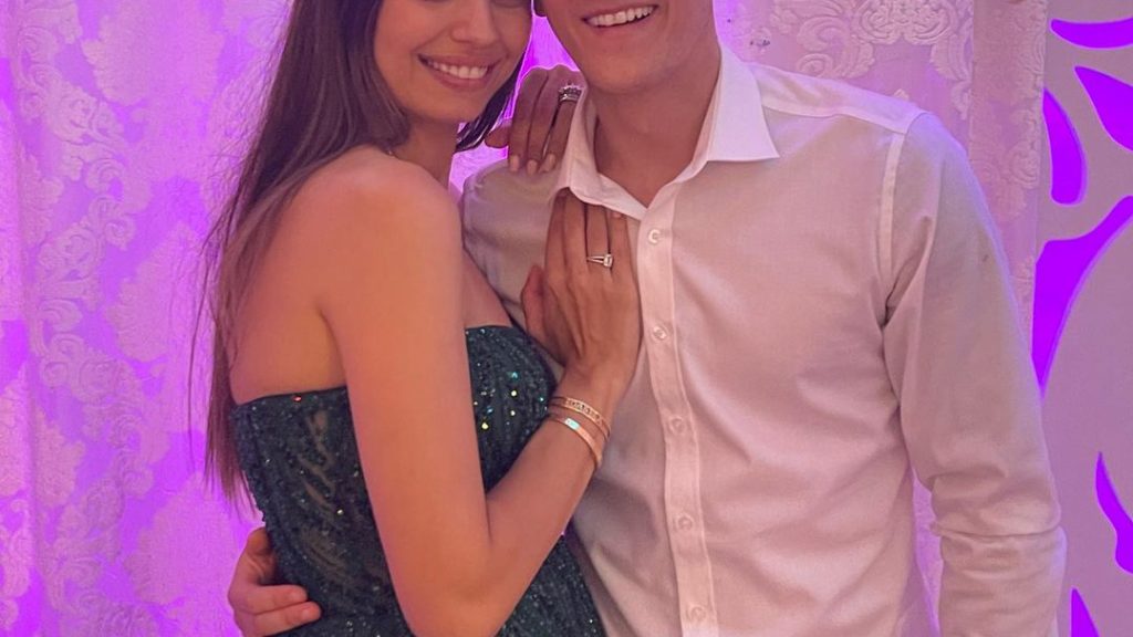 Es ist ein Mädchen! Wieder Nachwuchs für Familie Özil