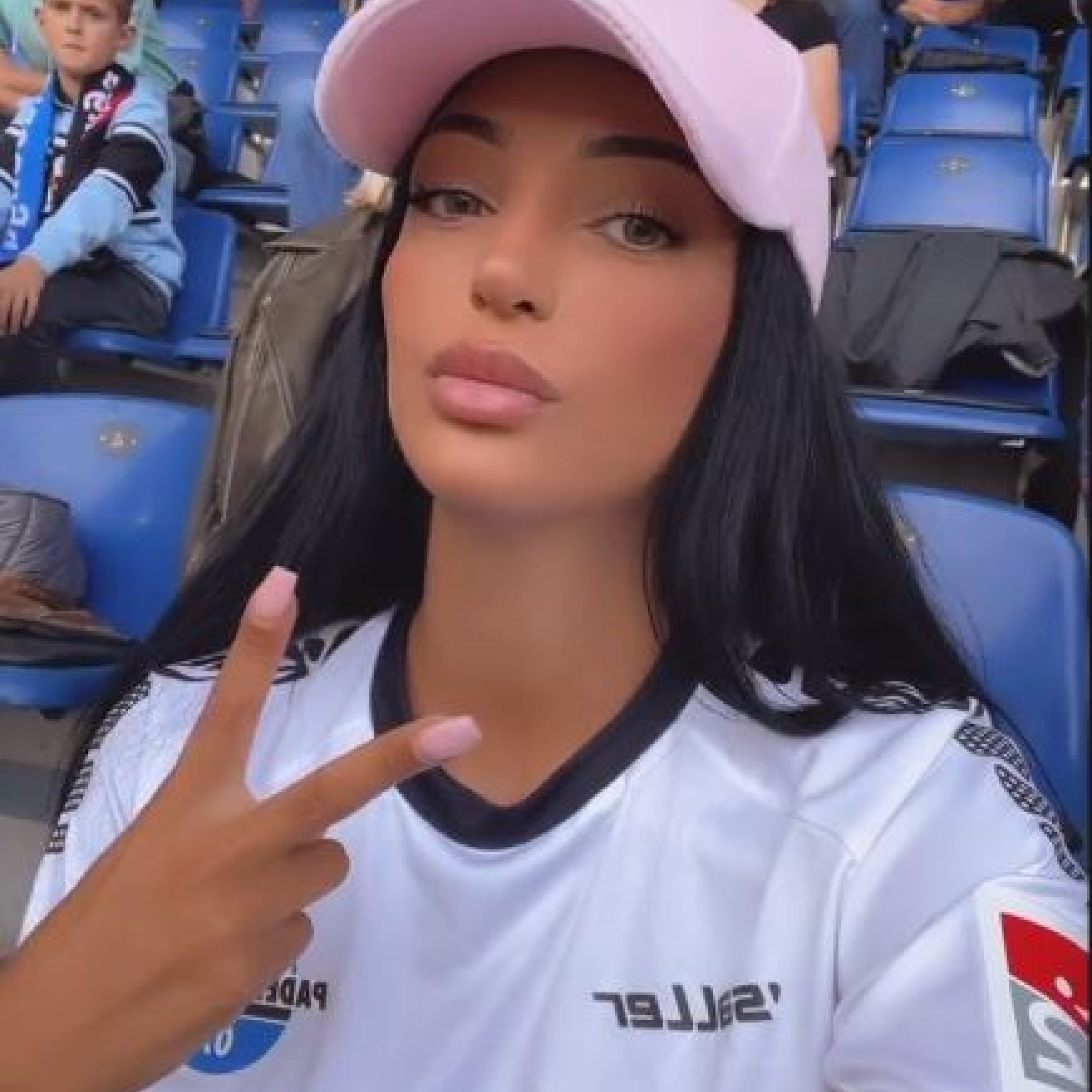 Zwei oder drei Kinder? Dilara und Max Kruse sind sich uneins